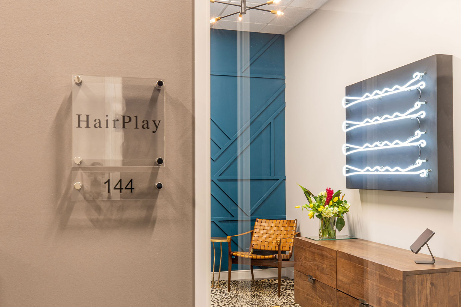 Gallery - W A NEW WORLD FOR BEAUTY